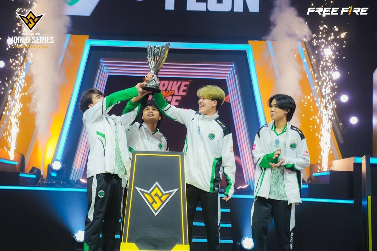 Team Falcons ทำผลงานสมตามความคาดหวัง กวาดแชมป์สองโหมดใน Free Fire World ...